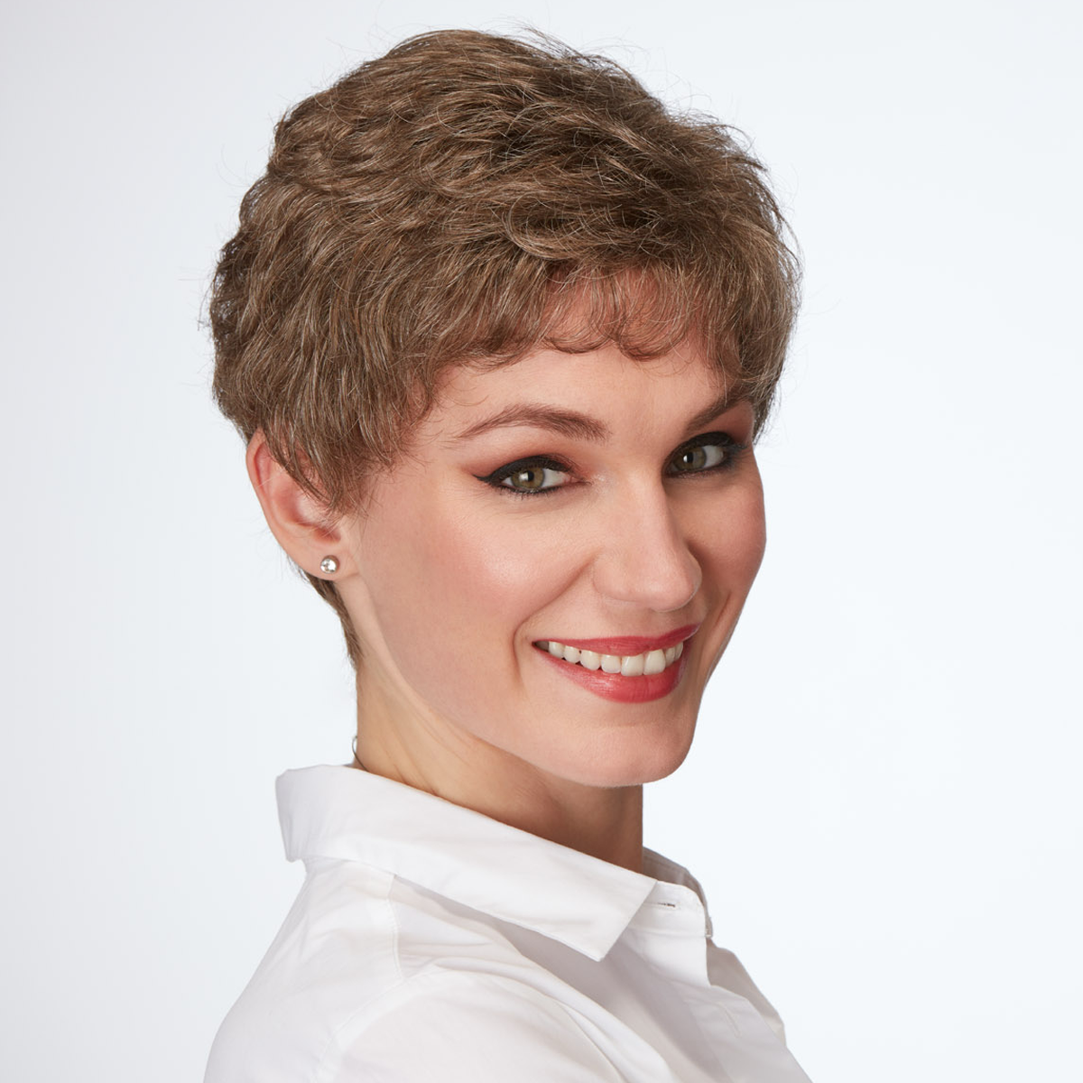 Short and Sweet Petite Wig Natural Image | Simply Wigs